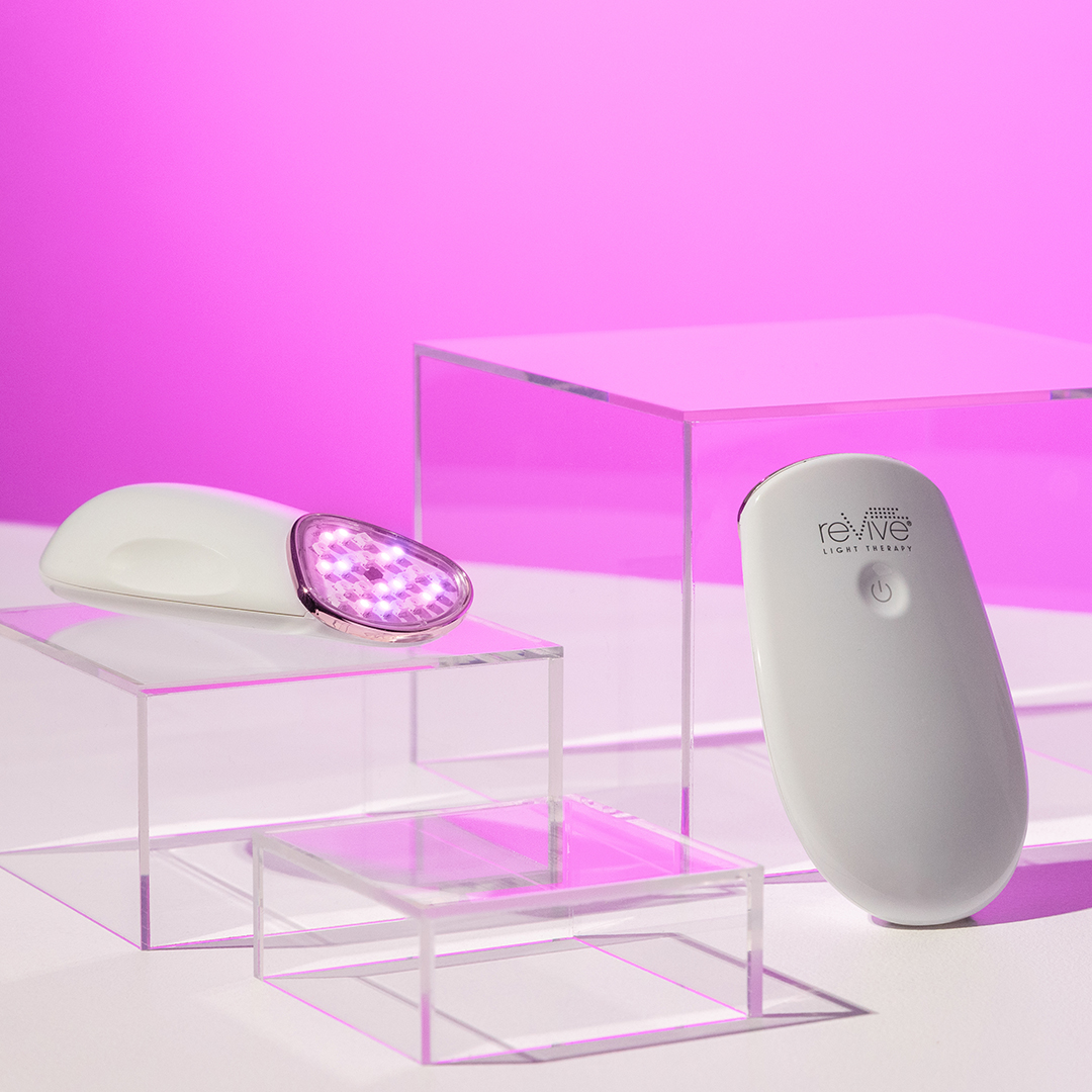 Essentials: Compact Blue Light Therapy Acne Treatment Device